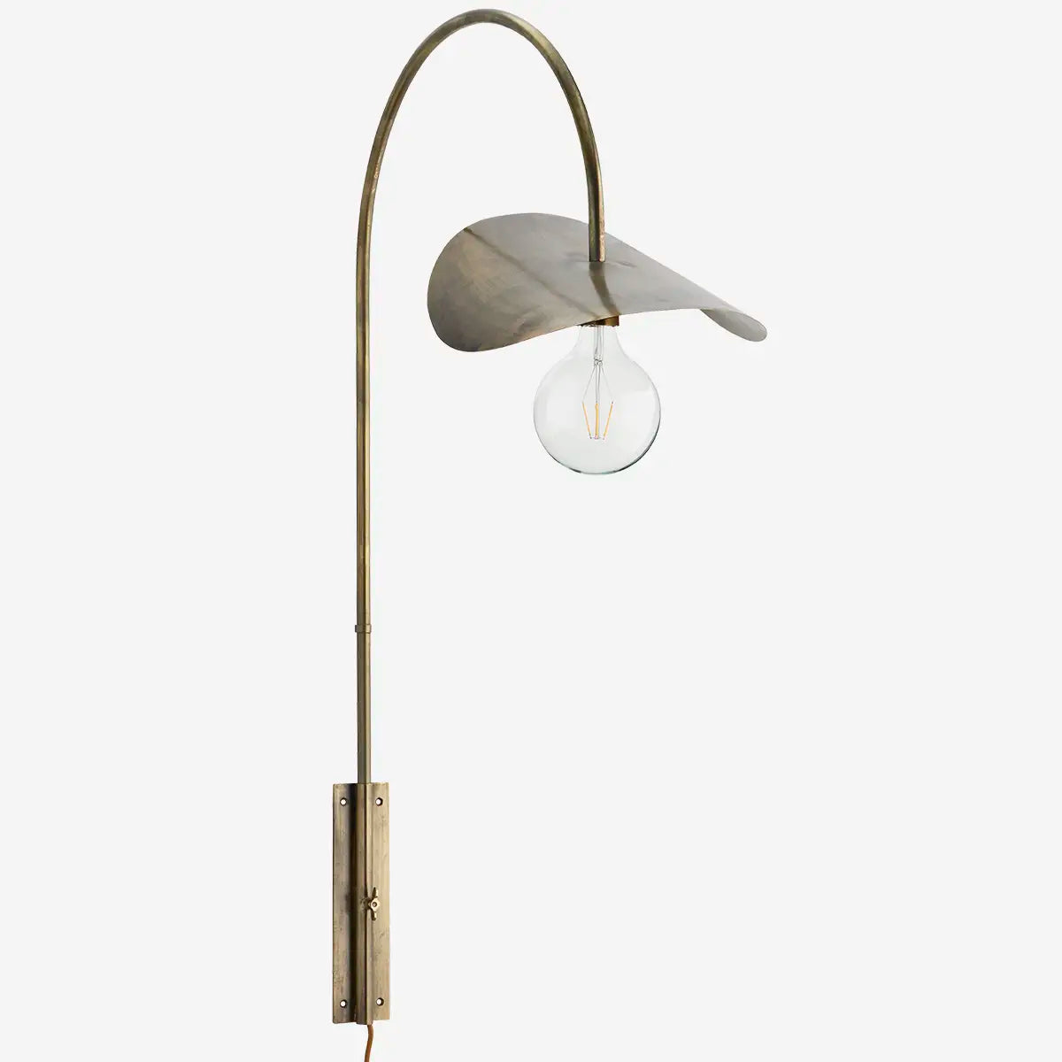 APPLIQUE, APPLIQUE EN MÉTAL NOIR, APPLIQUE EN MÉTAL NOIR ORIENTABLE ...